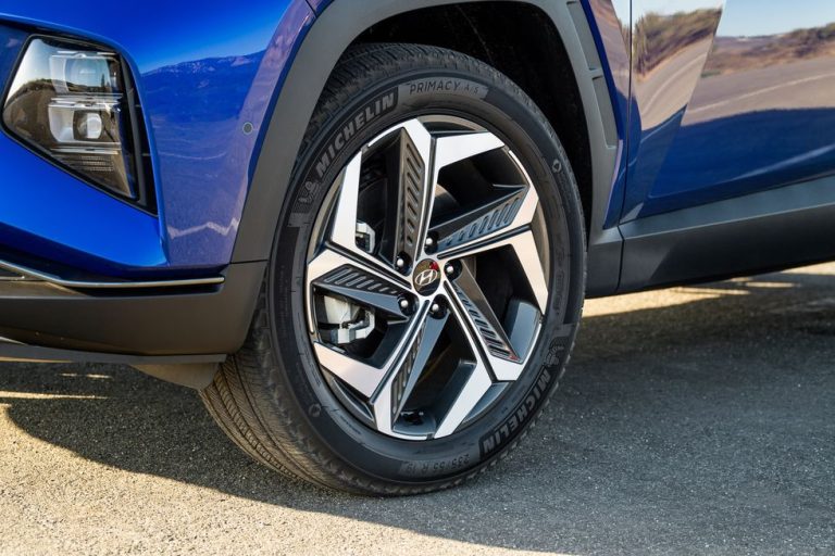 TUCSON - Crown Automotives